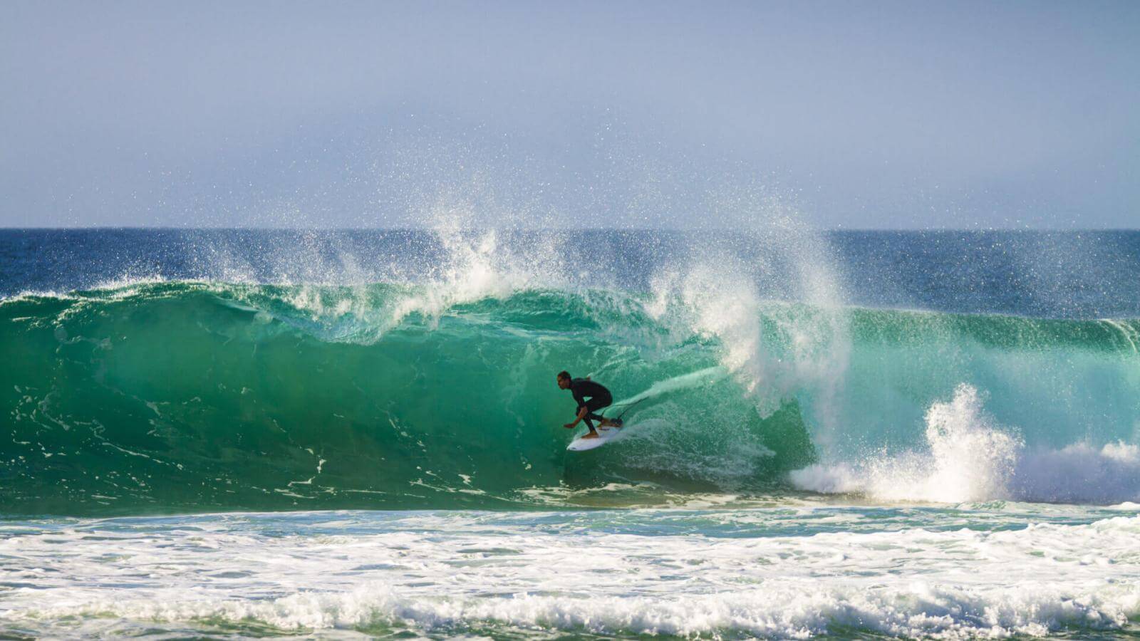12 months, 12 waves: surfing is all year round on the Canary Islands ...